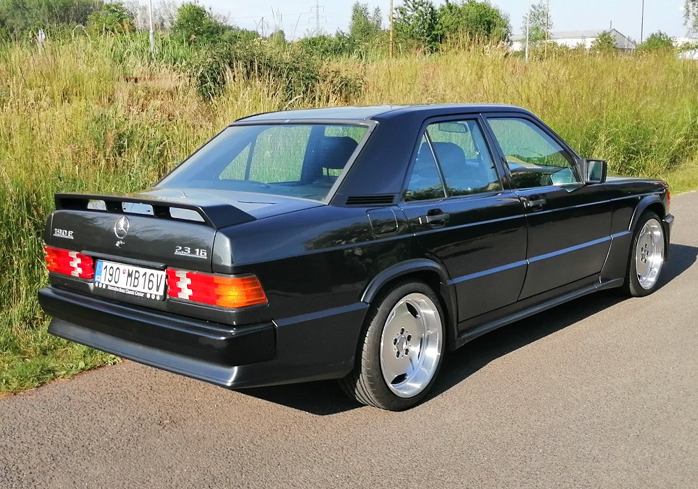 Mercedes-Benz 190 E 2.3-16 Cat - Classic Car Wiki