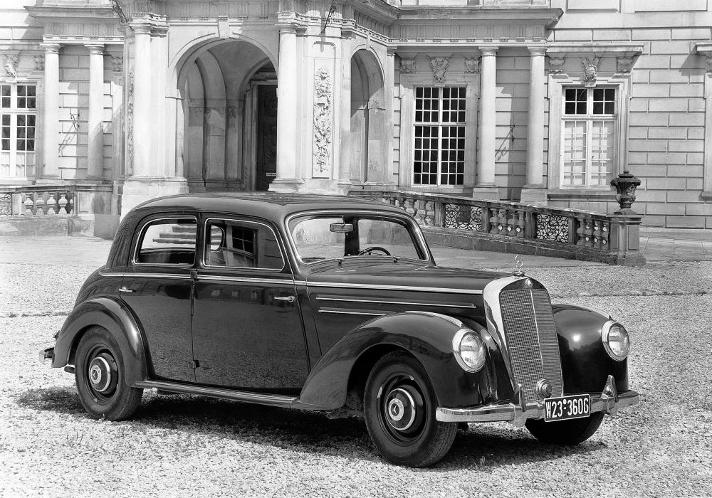 Mercedes-Benz 220 - Classic Car Wiki