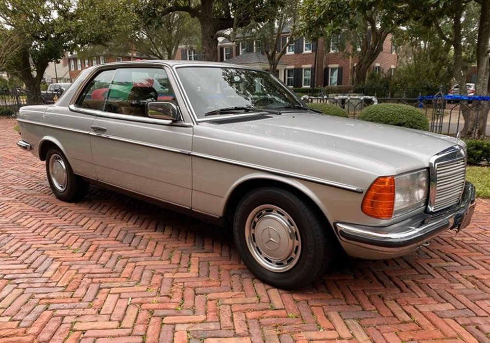 Mercedes-Benz 280 CE Automatic - Classic Car Wiki