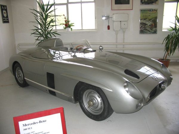 Mercedes-Benz 300 SLS - Classic Car Wiki